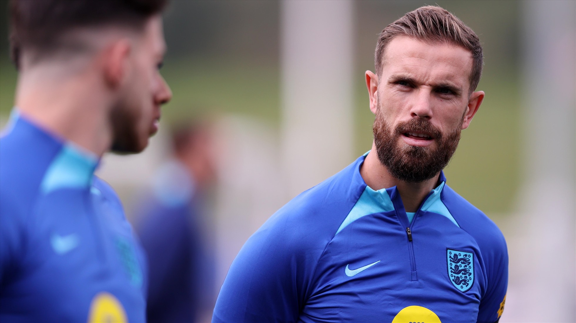 Gareth Southgate cần cải thiện sức mạnh hàng tiền vệ tuyển Anh